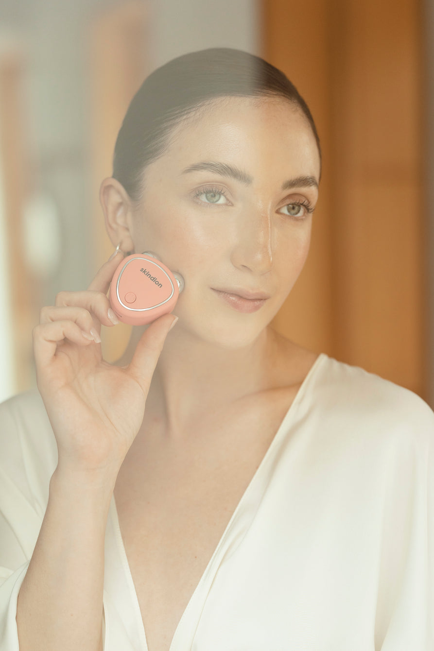 Dispositivo de Rejuvenecimiento Facial Skindion Rosa — Skindion MX